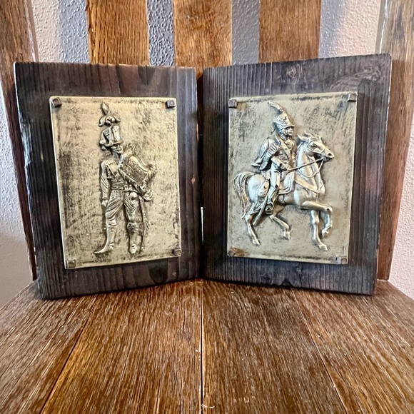 Art | Vintage Decorative Wall Plaques | Poshmark